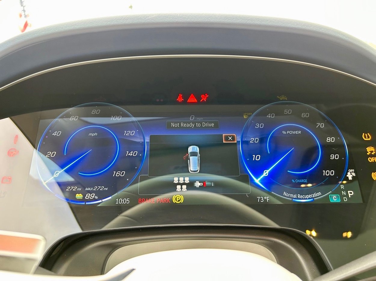 REVIEW: All-Electric 2023 Mercedes-Benz EQS 580 SUV
