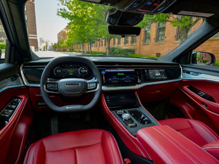 Jeep Introduces The First Electric Wagoneer