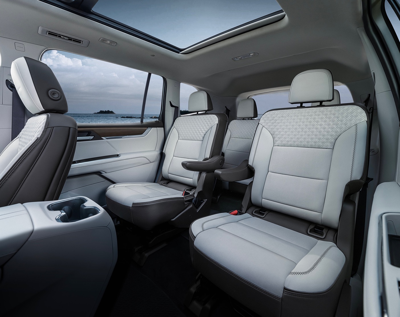 2022 Acadia Denali Interior